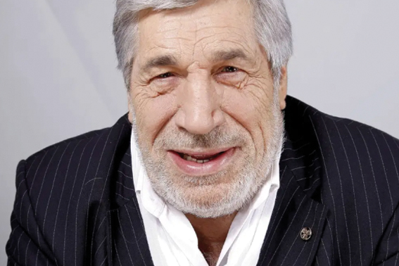 Jean-Pierre Castaldi en interview • Théâtre "Quelle famille